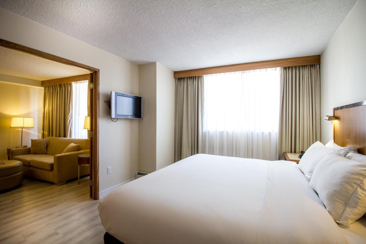 INTERNATIONAL HOTEL SUITES CALGARY YYC, AB